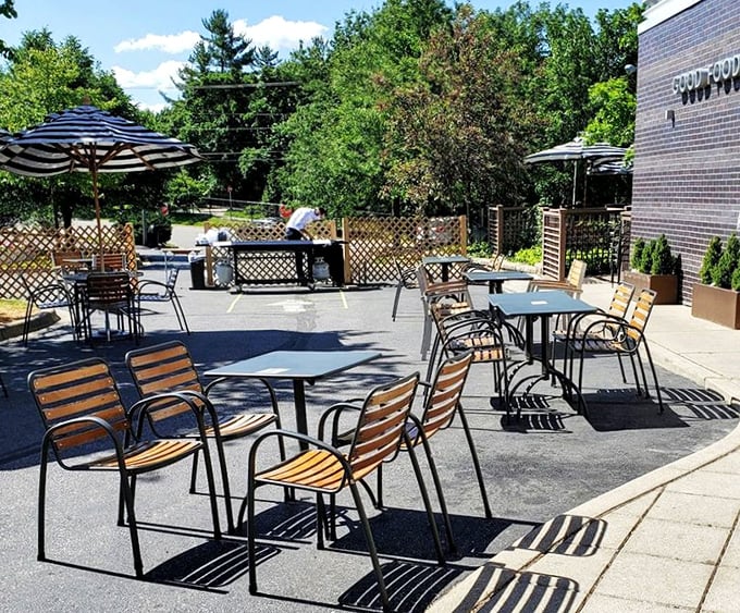 Summer in Michigan means dining al fresco, where gentle breezes enhance the flavor of everything. Nature's seasoning at work.