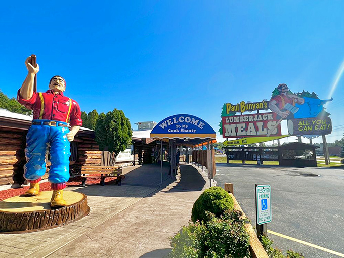 Where Paul himself stands guard, welcoming hungry travelers to his kingdom of comfort food. That statue has witnessed countless pre-meal hunger and post-meal food comas.