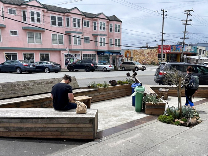 The parklet outside offers the perfect perch to savor your spoils while watching the neighborhood's foggy morning rituals unfold.