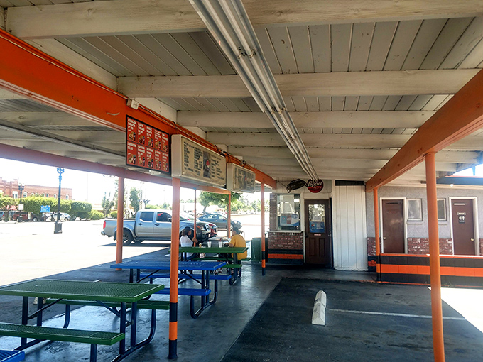 The covered outdoor seating area offers respite from the Valley heat and the perfect stage for the main event&mdash;your imminent food coma.