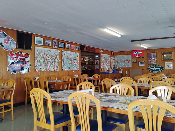 Simple wooden chairs, paper-covered tables, and walls filled with memories&mdash;Sambo's knows ambiance comes from authenticity, not interior designers.