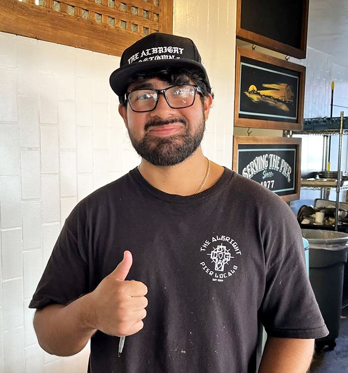 Behind every great seafood joint is a team that knows the difference between fresh-caught and "fresh from the freezer." This thumbs-up says it all.