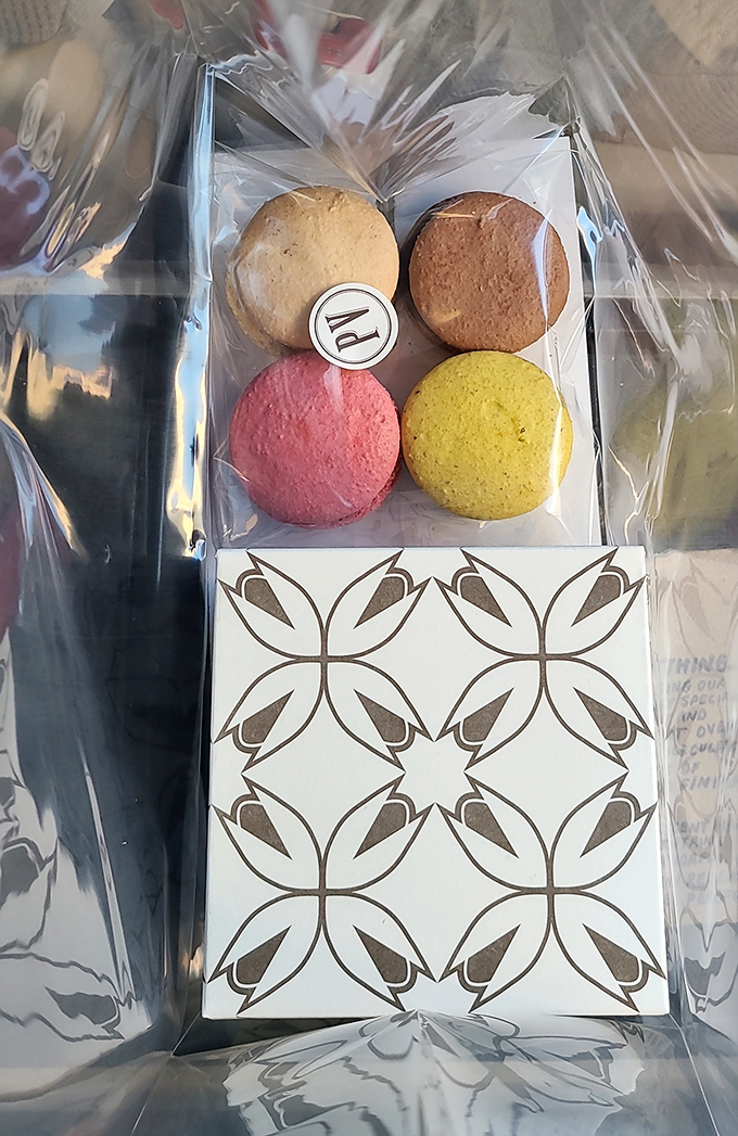 Gift boxes that say "I care enough to bring you the very best" or "I'm sorry I ate your leftovers" with equal eloquence.