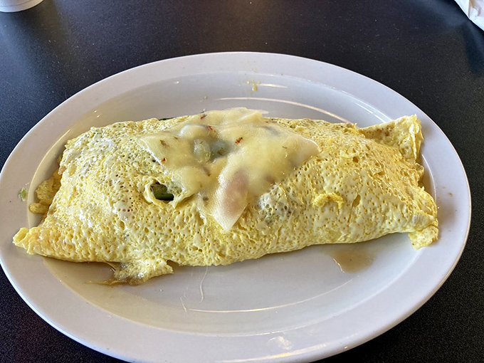 An omelet should be a fluffy envelope delivering good news to your taste buds, and this one looks like it contains a particularly joyful message.
