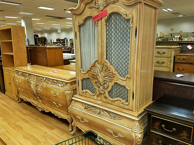 Ornate doesn't begin to describe this showstopper. It's the furniture equivalent of a Broadway musical&mdash;dramatic, bold, and unforgettable.