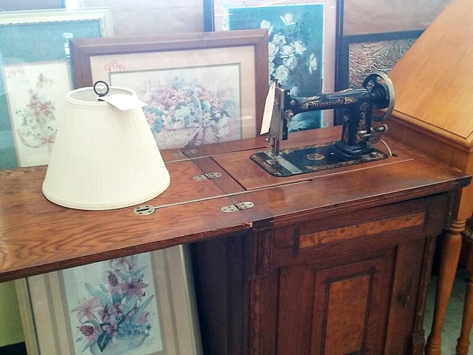 This isn't just a sewing machine&mdash;it's a piece of American craftsmanship that's survived decades of fashion trends. Singer quality never goes out of style!