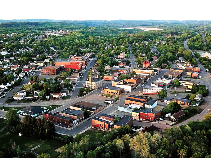 The rolling hills of iron country embrace this town where your Social Security check feels like striking the mother lode.