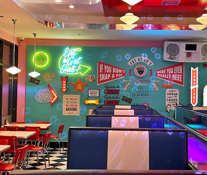 Booths that have hosted more first dates and family feuds than a reality TV show.