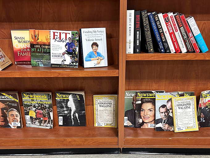 Vintage magazines offer windows to the past&mdash;where else can you visit the 1960s for less than a dollar?