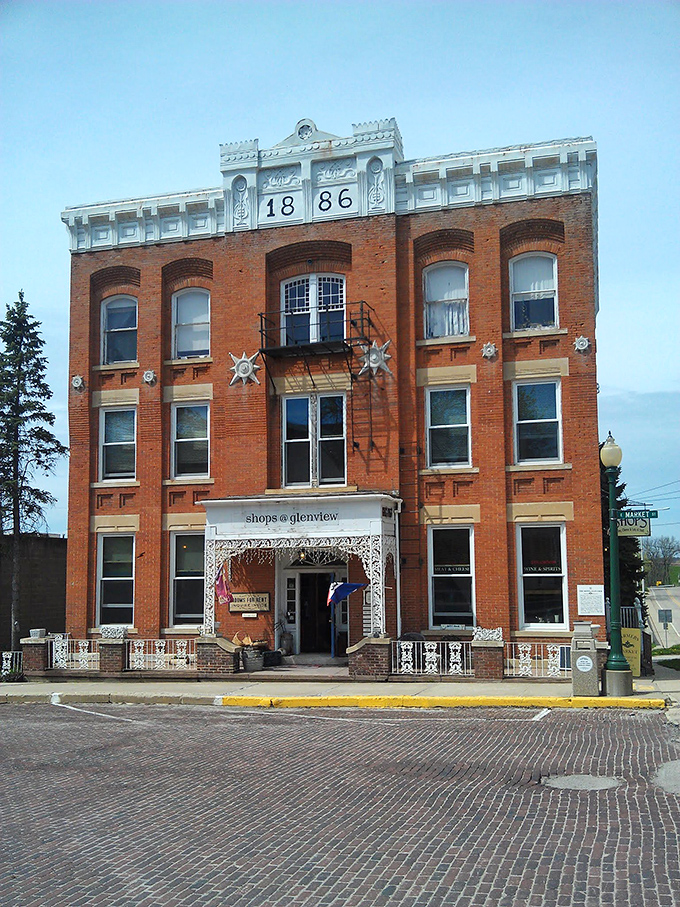 The Historic Glenview building, with its ornate 1886 fa&ccedil;ade, houses shops that prove small-town retail can still thrive in the age of one-click ordering.