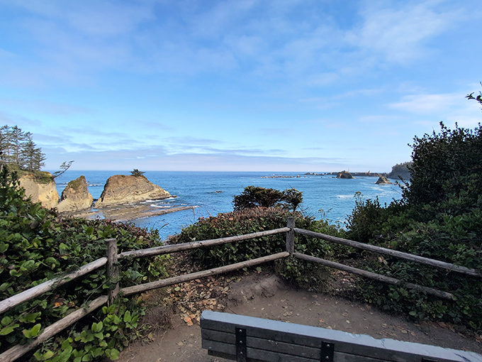 The viewing platform that makes you feel like you're on the edge of the world, but with handy railings for the acrophobic among us.