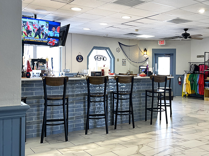 Counter seating with a view of the action&mdash;where solo diners can enjoy both a meal and the floor show of a well-orchestrated kitchen dance.