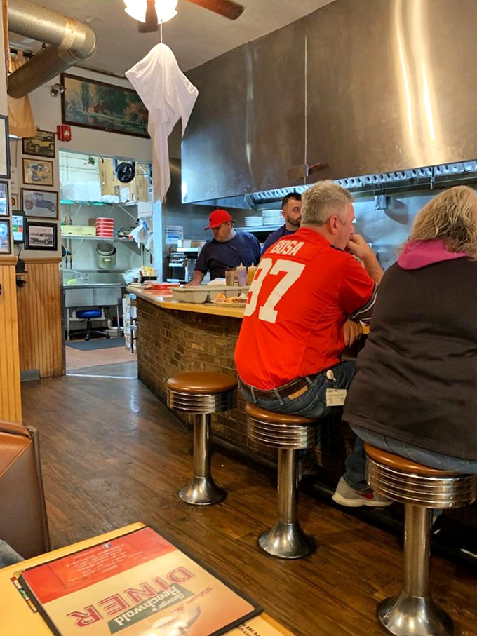 Counter seating: where solo diners become regulars and the best conversations in Columbus happen over coffee refills.