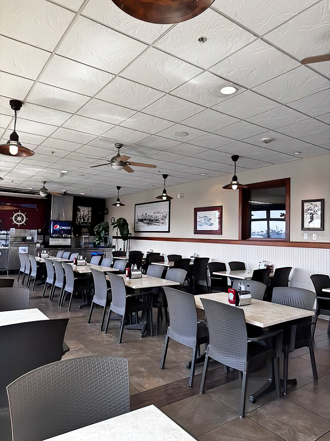 Simple tables, nautical d&eacute;cor, and the promise of seafood worth sitting down for. No white tablecloths needed when the fish is this fresh.