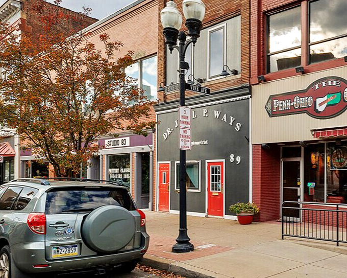 Local establishments like Daffin's and Penn-Ohio line Sharon's walkable streets, where vintage lampposts add character to the shopping experience.