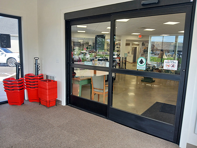 The welcoming entrance says "come on in" without the pressure of commission-hungry salespeople lurking behind every rack.