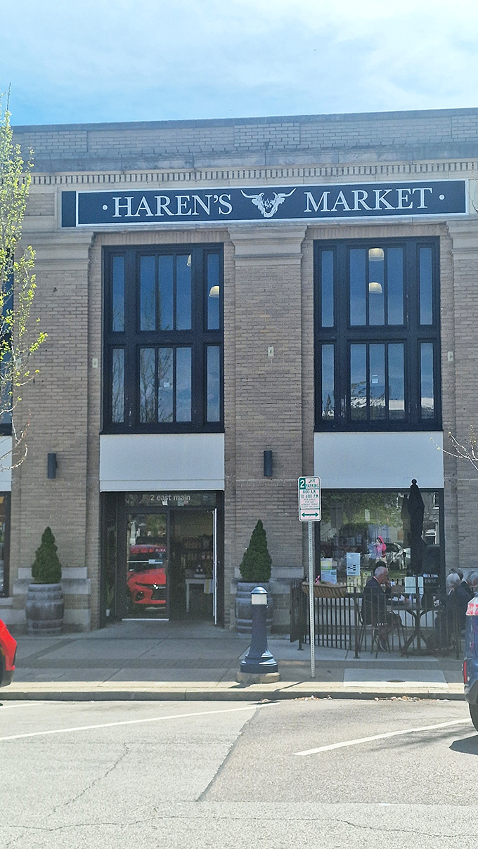 Haren's Market brings local flavors to downtown Troy, with a fa&ccedil;ade that balances historic charm and modern functionality like a well-seasoned recipe.