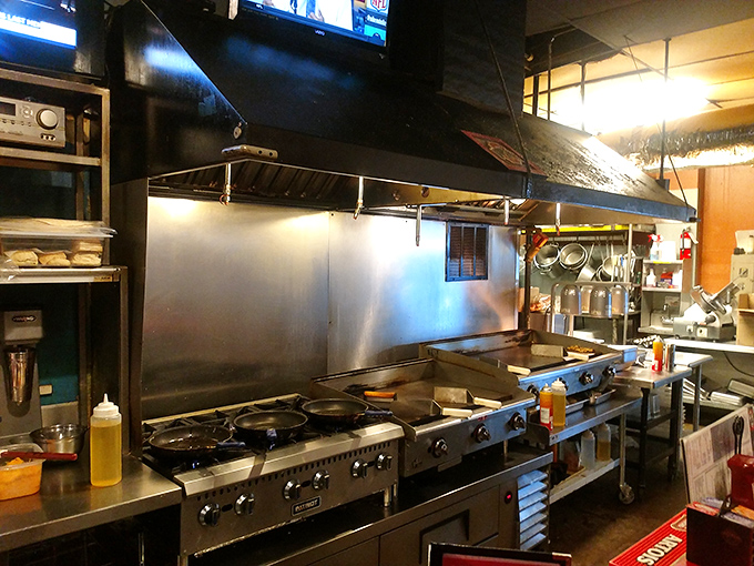 The kitchen battlefield where breakfast dreams are forged. Simple equipment, extraordinary results &ndash; the way it should be.