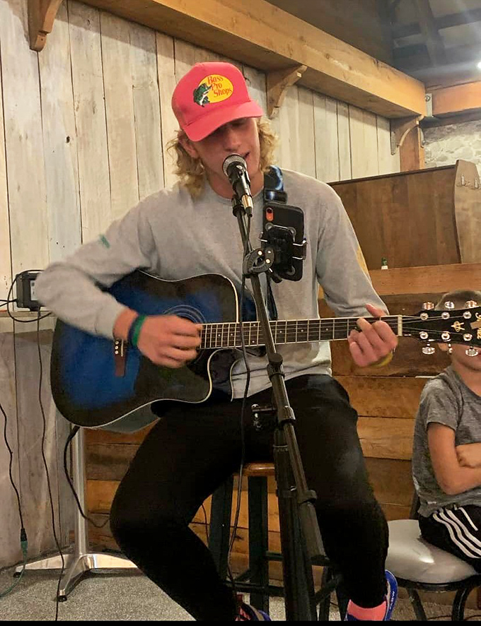 Live music adds another layer to the Old Barn experience, where acoustic melodies complement the rhythm of forks meeting plates.