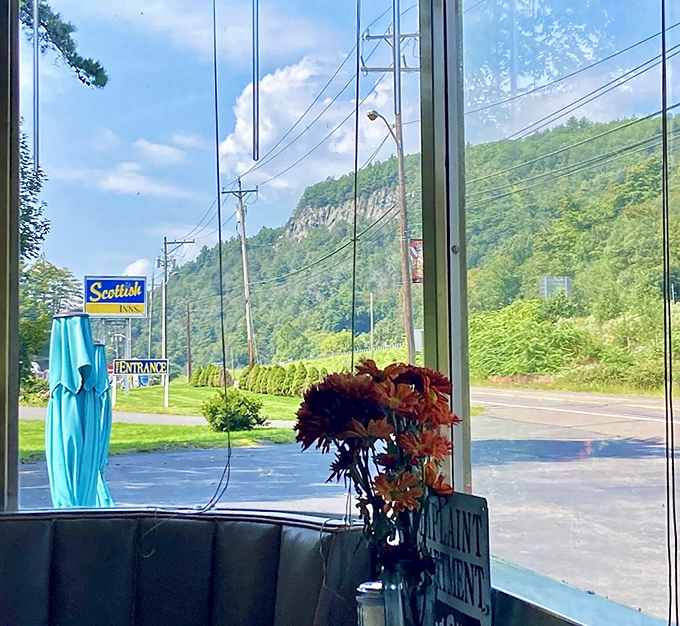 The view from your booth&mdash;where Pennsylvania's natural beauty provides the perfect backdrop for contemplating whether to order seconds or save room for pie.