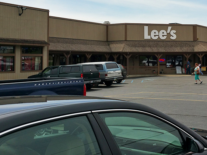 The parking lot tells its own story&mdash;pickup trucks and sedans gathered like faithful pilgrims at a temple of comfort food.