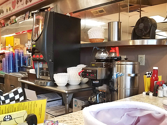 The kitchen equipment might not be fancy, but in the hands of experienced breakfast artisans, it produces food that puts high-end brunch spots to shame.