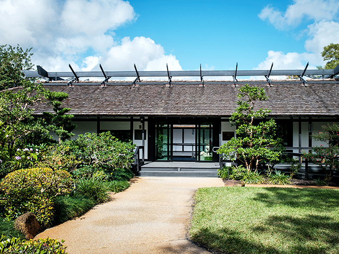 Traditional architecture that makes you wonder why we ever stopped building things this beautifully.