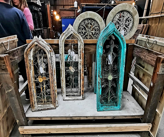 Gothic-inspired window frames that would make any interior designer swoon. Cathedral style without the stained glass commitment.
