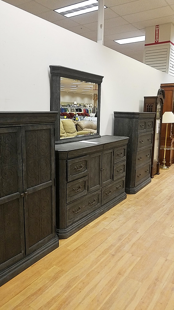 This dark wood bedroom set has the gravitas of furniture that's seen things. Solid, substantial, and priced less than what you'd spend on a weekend getaway. 