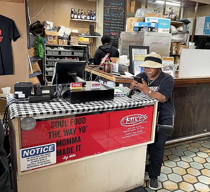The ordering counter &ndash; where dreams come true and the phrase "Soul Food The Way Yo' Momma Made It" isn't just a slogan, it's a solemn promise.