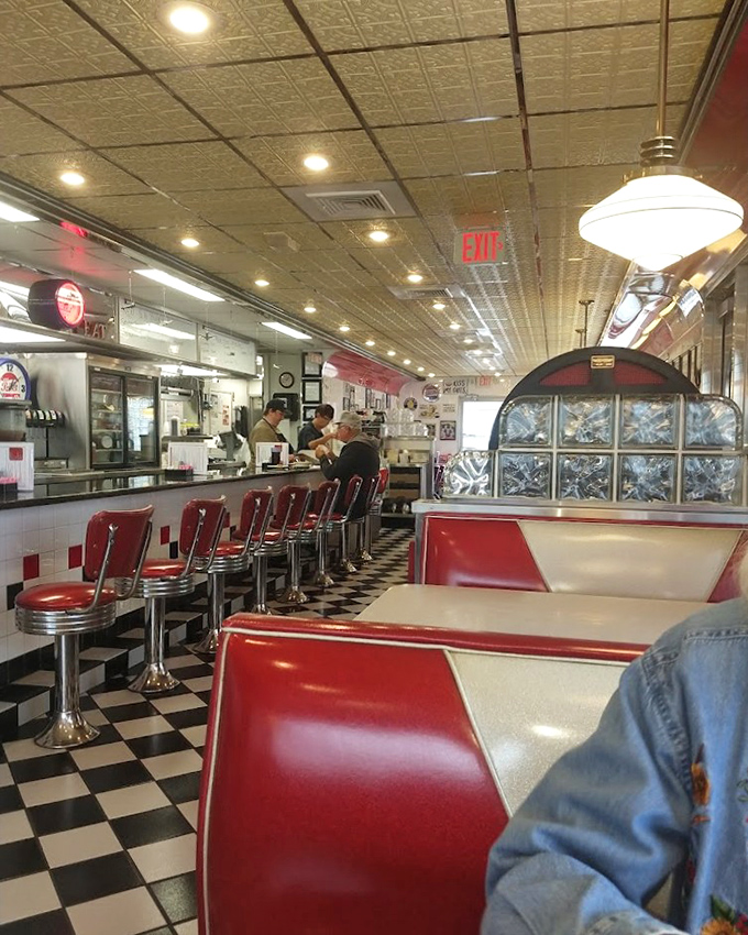 Counter seating: where solo diners become family and you can watch short-order wizardry unfold before your very eyes.