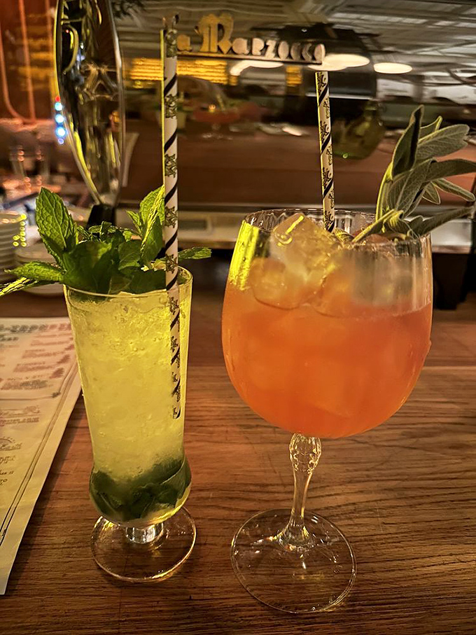 Cocktails that complement rather than compete with seafood&mdash;like finding the perfect dance partner for your taste buds.