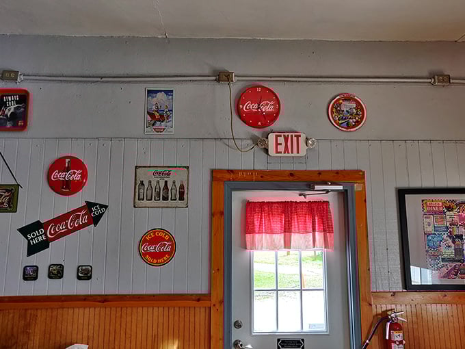 Coca-Cola memorabilia adorns the walls like badges of honor in this temple of American comfort food classics.