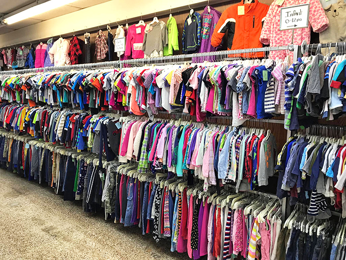 Tiny clothes, huge savings. Where smart parents outfit growing kids without growing their credit card debt.