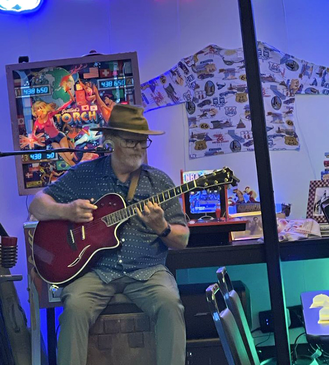 Live music adds another layer of soul to food that already speaks volumes—proof that good things come to those who wait.