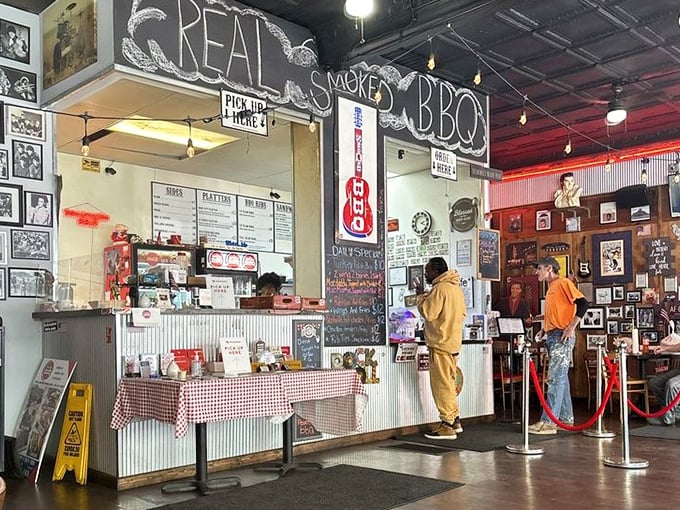 The ordering counter&mdash;where dreams come true and diets go to die. The chalkboard specials add an element of delicious surprise.