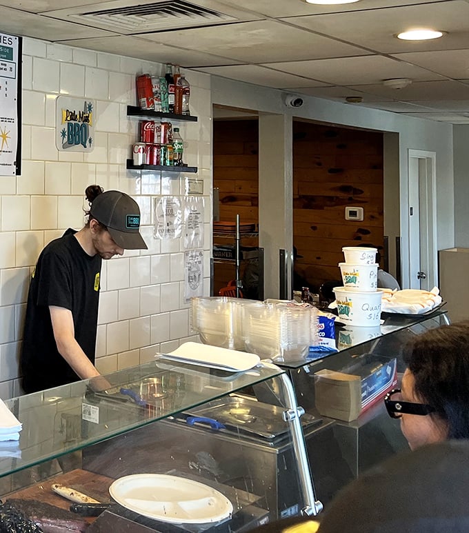 The counter experience &ndash; that magical moment when meat meets tray. Like watching an artist sign their masterpiece, each slice is placed with purpose.