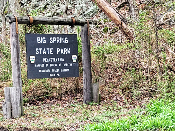 The official welcome sign, where Pennsylvania's commitment to understatement shines. No flashy entrance needed when nature does the heavy lifting.