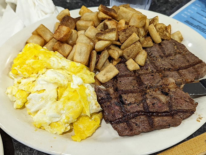An omelet that's seen things&mdash;namely every vegetable in the kitchen. Paired with home fries so perfectly crisp they deserve their own fan club.