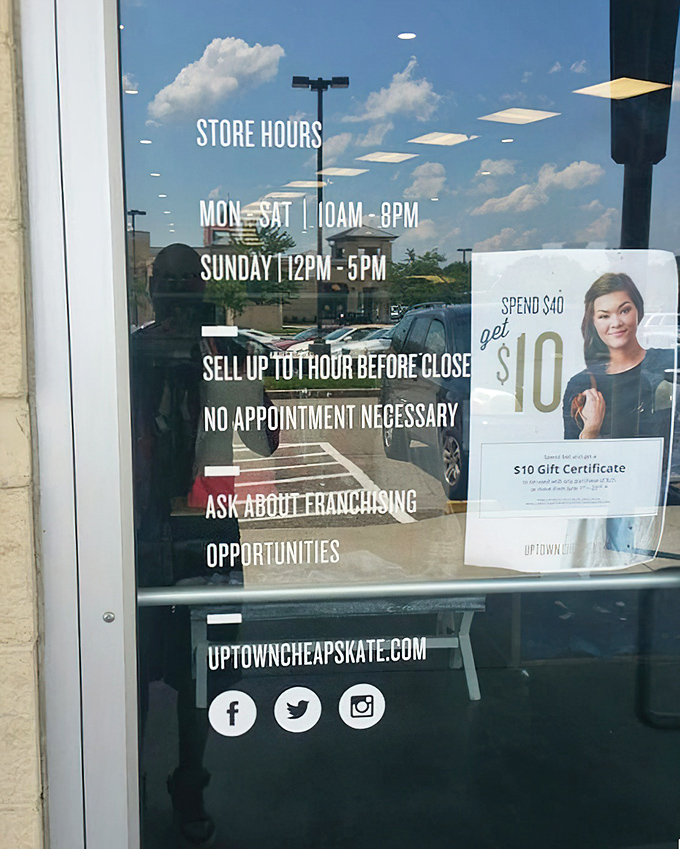Open seven days a week and willing to buy your castoffs&mdash;the circle of fashion life continues with no appointment necessary.