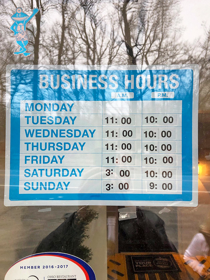 Business hours that prove they're serious about dinner&mdash;open late enough for lingering conversations and that extra slice of chocolate cake.