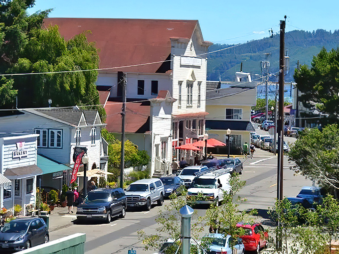 Florence Old Town sits pretty on the river, making every stroll feel special.