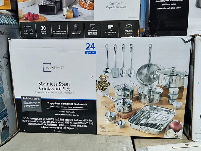 Kitchen dreams in cardboard boxes—this 24-piece cookware set promises to transform ramen-only cooks into aspiring Food Network stars.