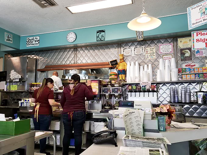 The breakfast ballet in action &ndash; where efficiency meets the kind of care chain restaurants forgot existed.