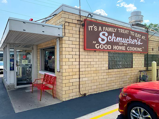 The entrance &ndash; unassuming and honest, like the food inside. No pretension, just the promise of a meal that satisfies on a fundamental level.