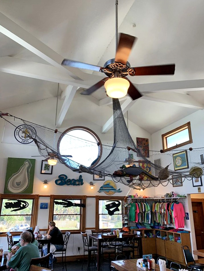 Fishing nets suspended from the ceiling aren't just decoration&mdash;they're a reminder that your dinner didn't come from some distant warehouse freezer.