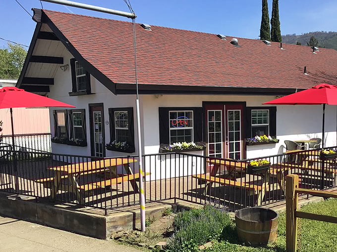 Charming bistro with outdoor seating where conversations flow as easily as the local wine. No reservations required &ndash; in more ways than one.