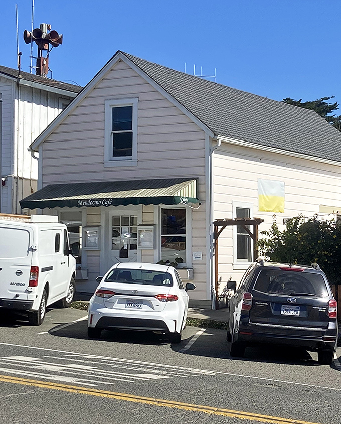 The unassuming exterior of Mendocino Cafe hides culinary treasures that locals try (unsuccessfully) to keep secret from weekend visitors.