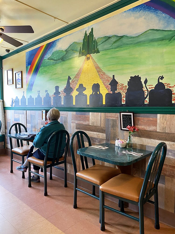 The Wizard of Oz mural isn't subtle, but that's part of its charm. Follow the yellow brick road to breakfast nirvana.