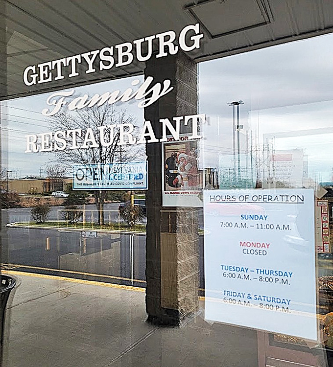 Hours posted clearly &ndash; because knowing when you can get your next French onion soup fix is essential information. Plan accordingly, soup seekers.